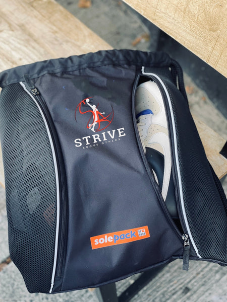 strive-above-others-x-solepack-grf-stringbag-873509_grande.jpg?v=1743489902